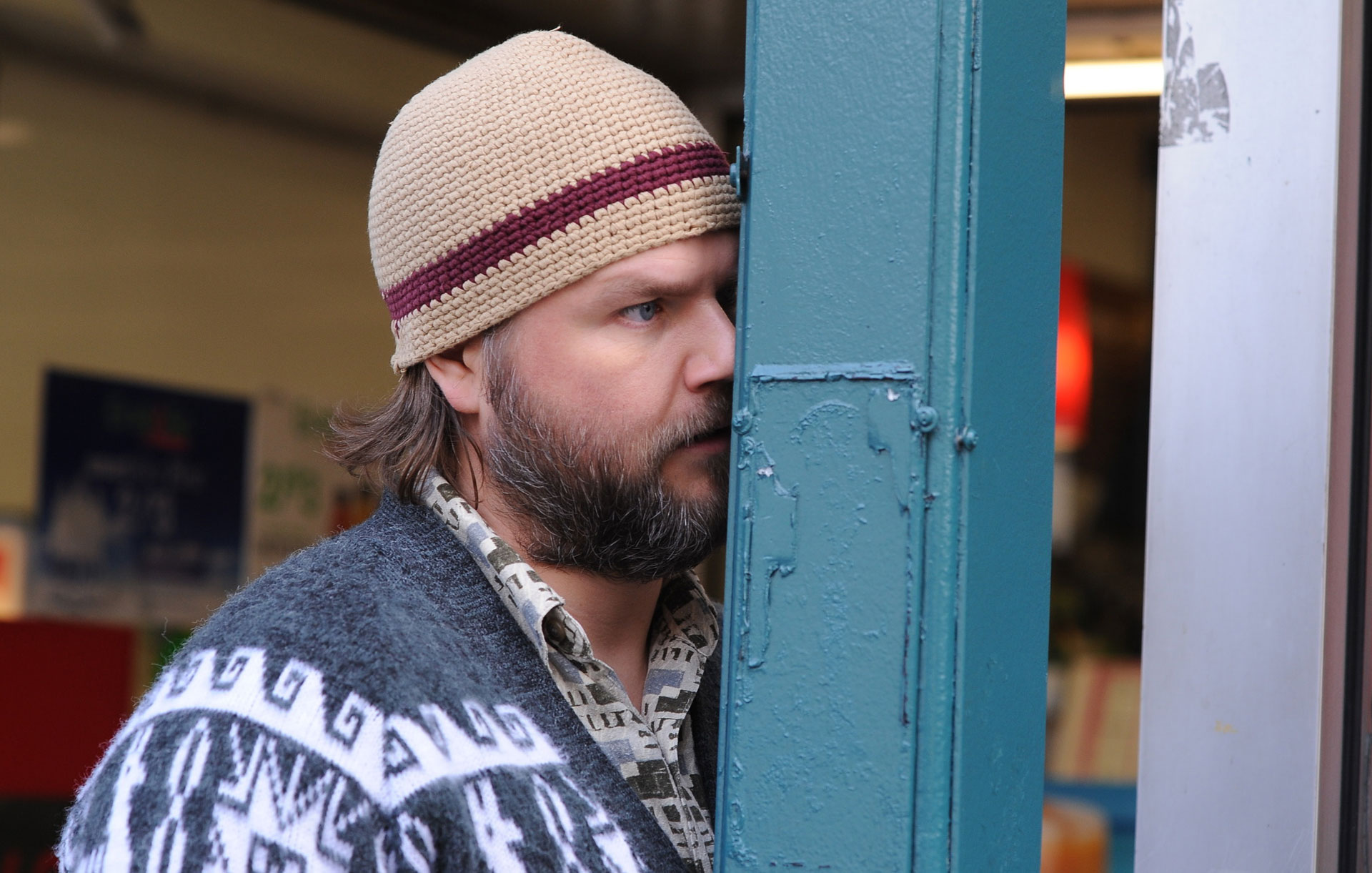 DEADBEAT Season 1 | Lionsgate