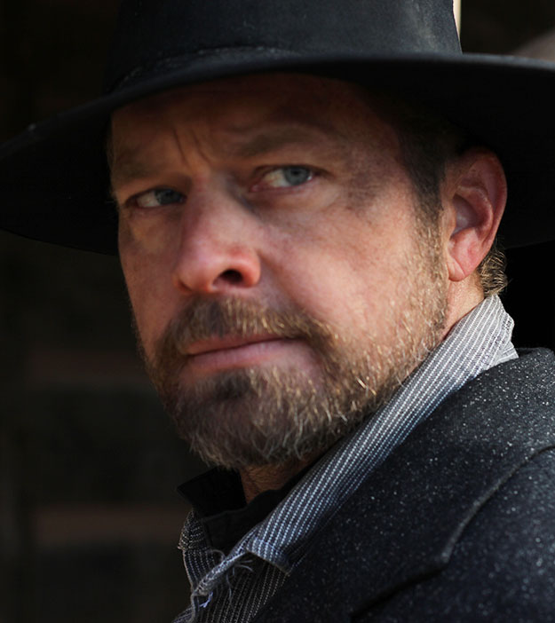 Desperate Riders | Official Movie Site | Lionsgate