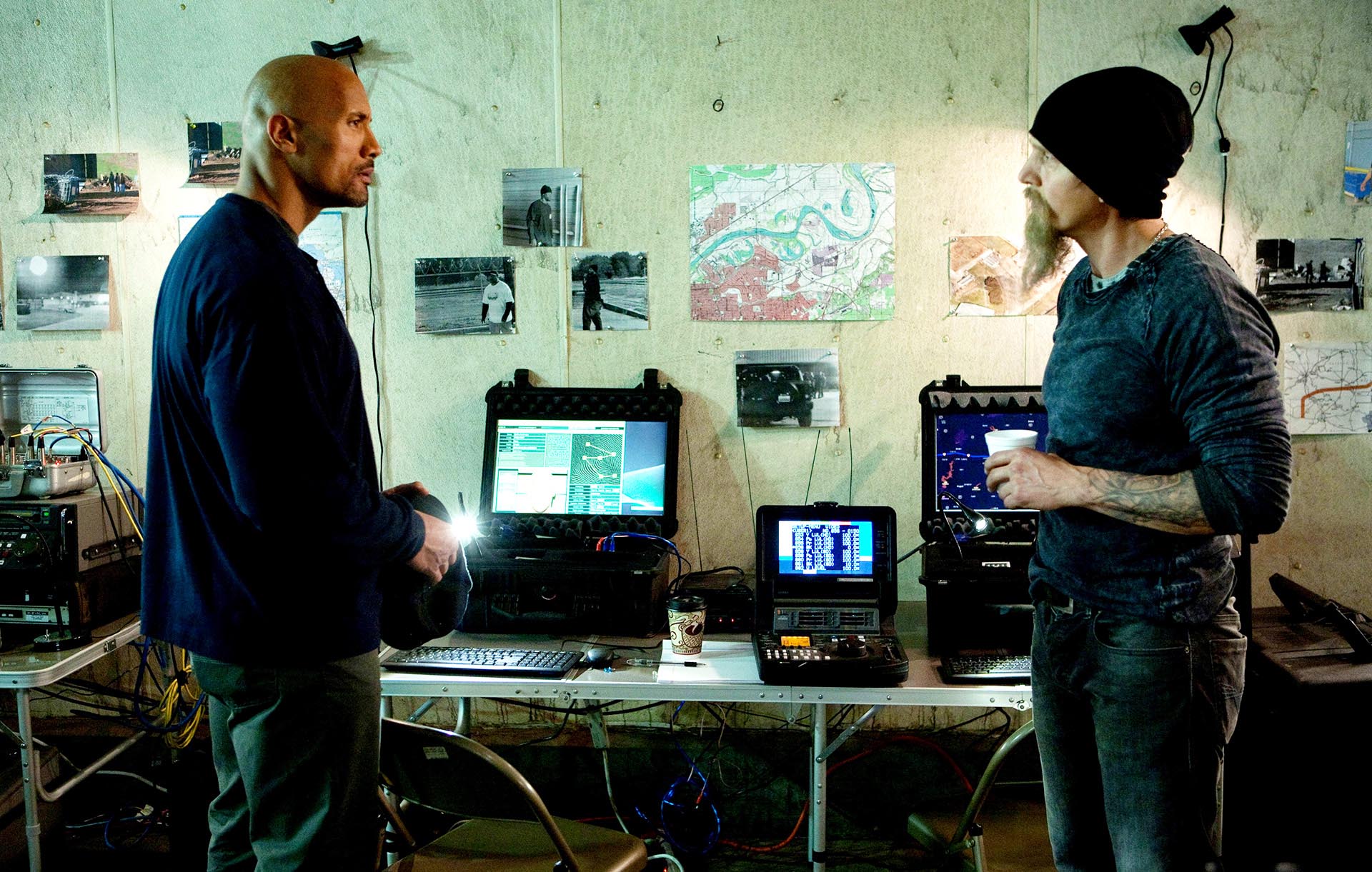 Snitch | Dwayne Johnson, Susan Sarandon | Lionsgate