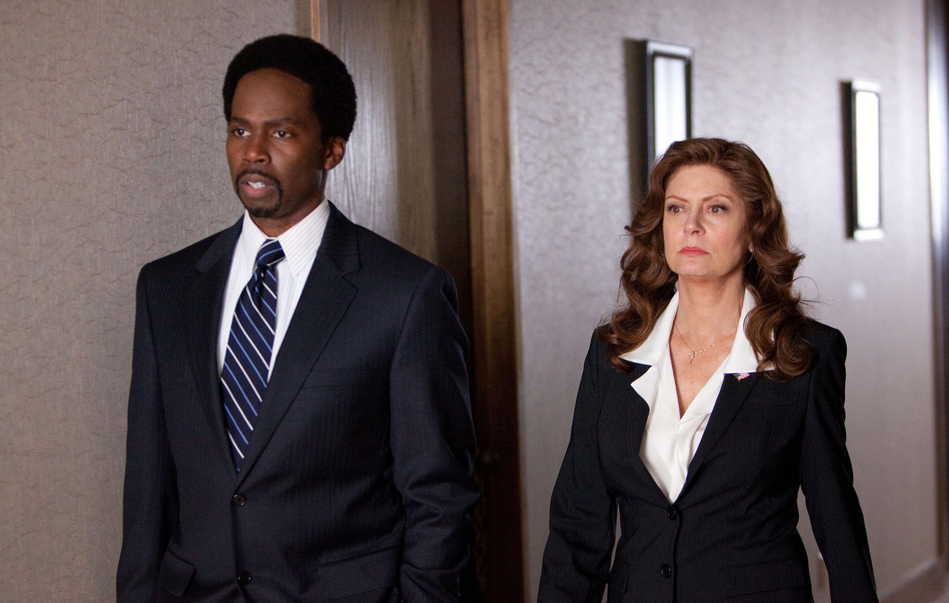 Snitch | Dwayne Johnson, Susan Sarandon | Lionsgate